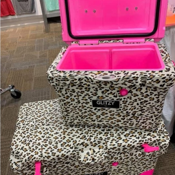 Glitz | Other | Glitz Brown And Black Insulated Bag | Poshmark